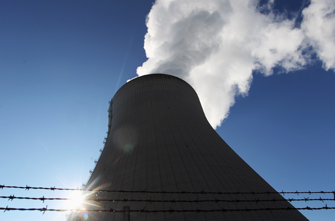 Namibia Urged to Develop Nuclear Power to Achieve Energy