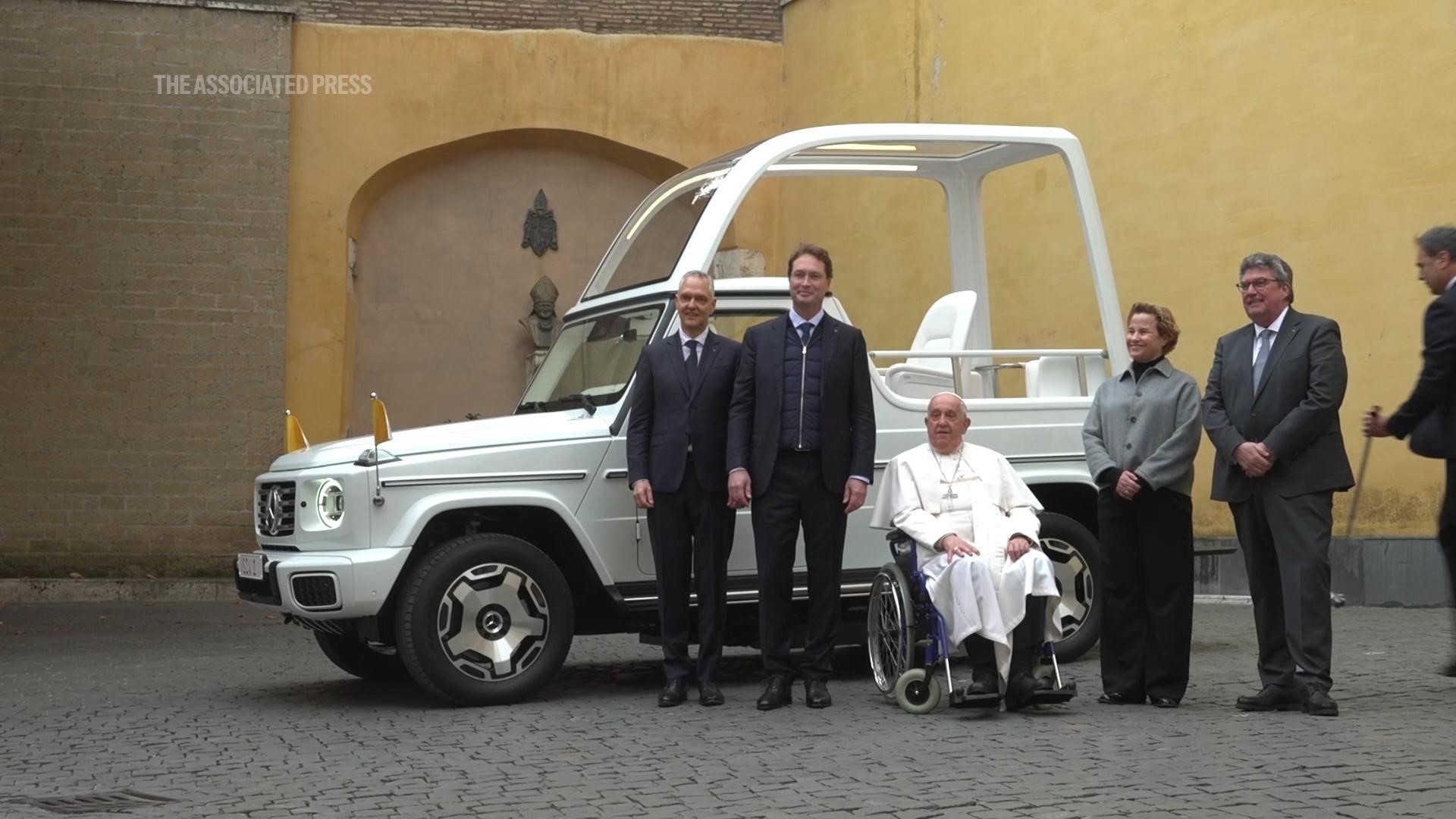 Pope Francis to Ride in a Custom-Made Electric White Mercedes-Benz ...