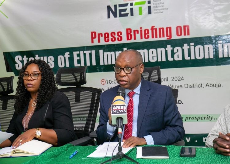 Nigeria’s Shift from Fossil Fuels to Renewables