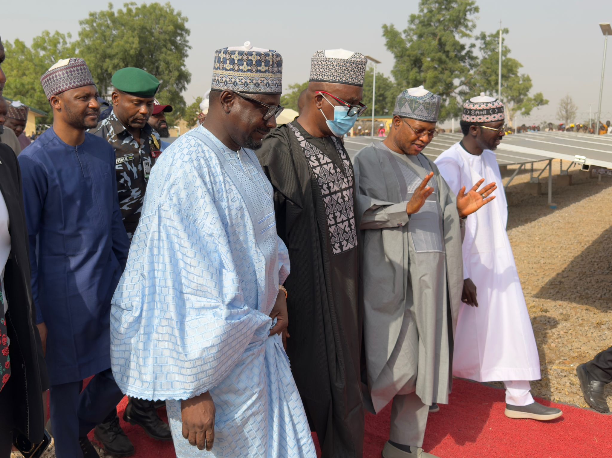 Governor Sani, REA Commission 100kW Solar Mini-grid in Kaduna State ...
